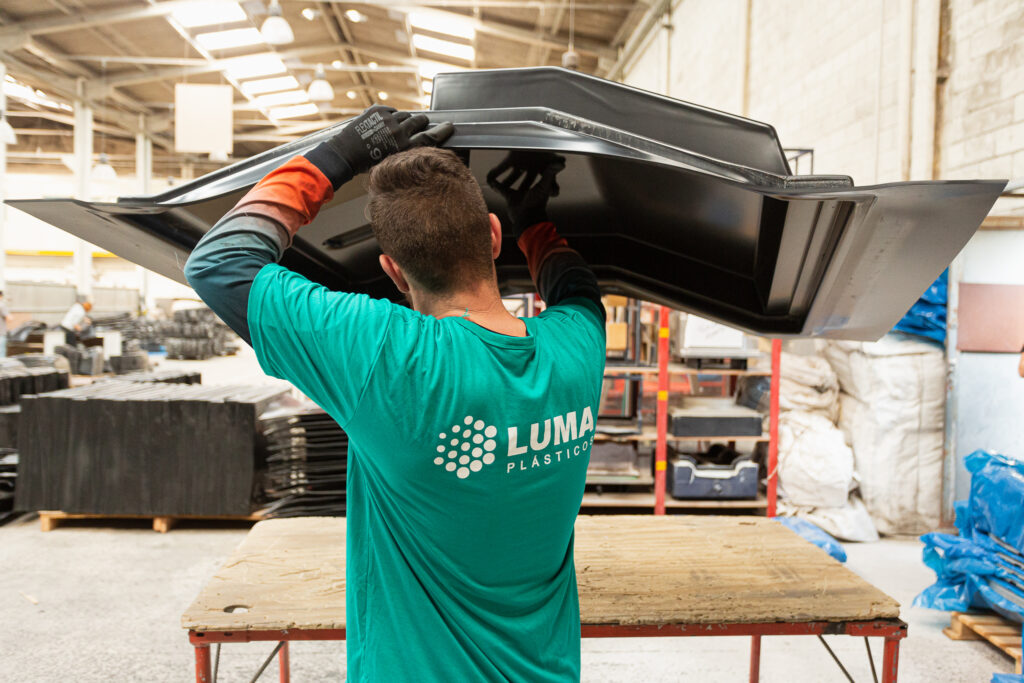 VACUUM FORMING - Luma Plásticos